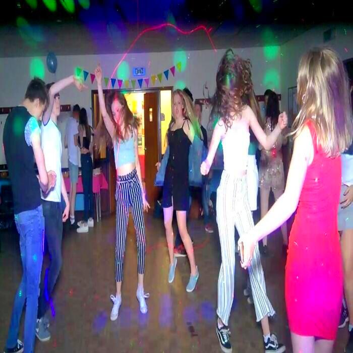 School Disco – Double DJ Disco